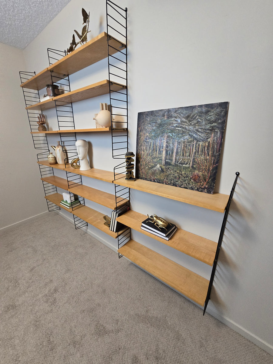 String Modular Shelf System in Black & Ash – Brassy Beehive